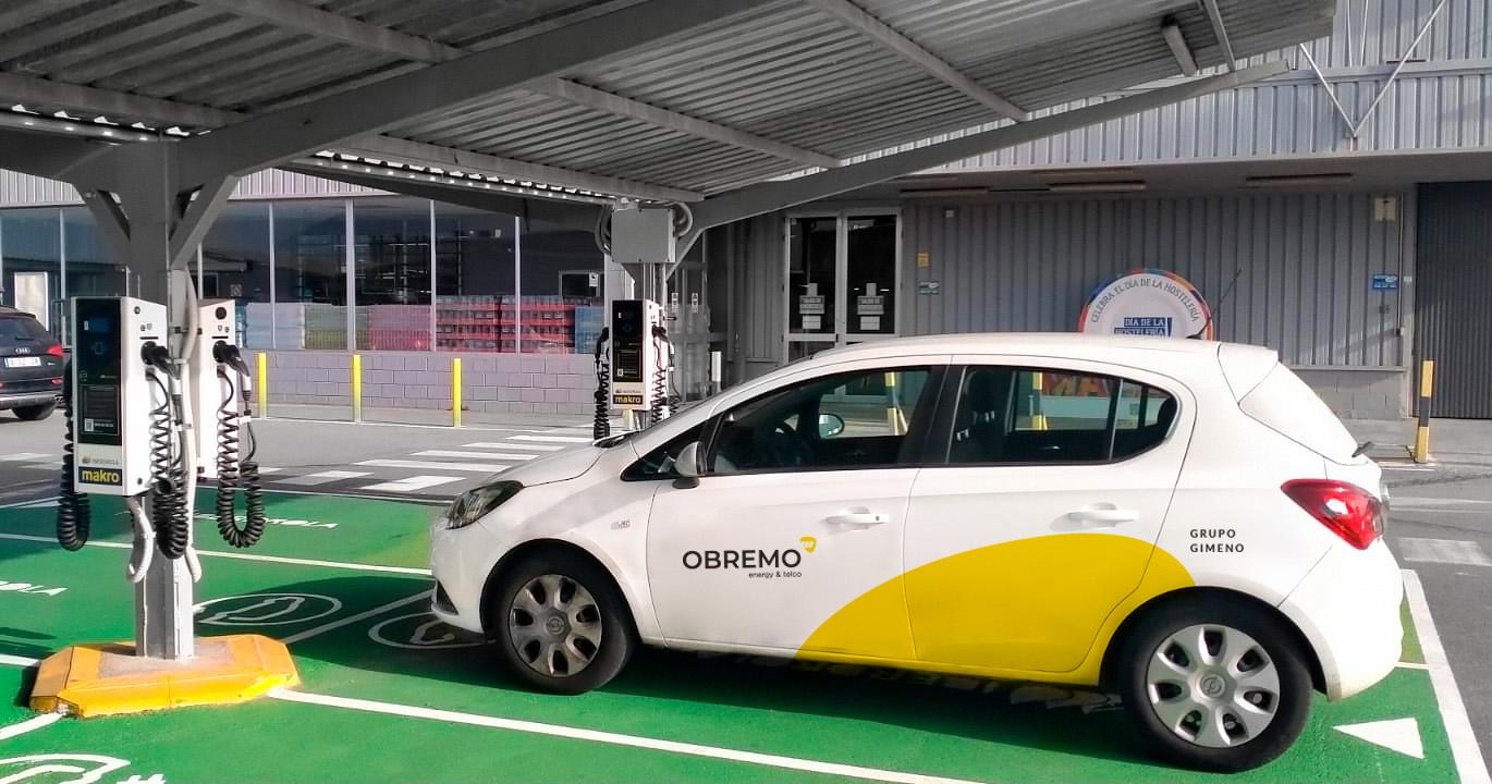 Obremo continúa electrificando la movilidad en establecimientos MAKRO a nivel nacional - Obremo
